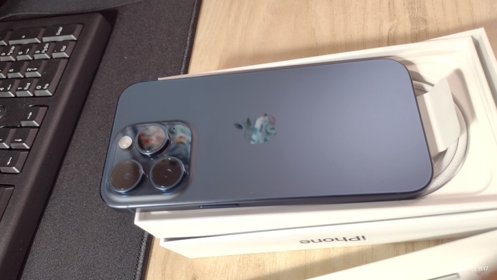 iphone 15 pro 藍色 - Mobile01