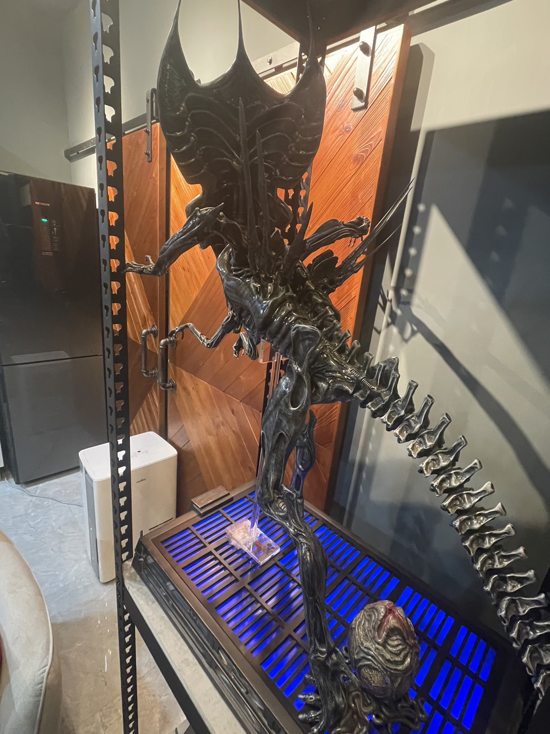 【不專業開箱】為 Matrix Studio 1/4 Alien Queen ( 異形母后 ) - Mobile01