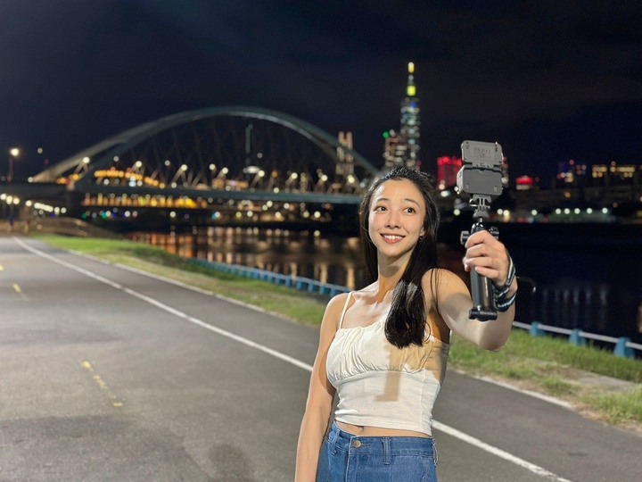 insta360 ACE pro 日夜都好拍快速開箱 - Mobile01