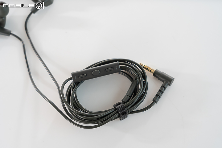 final VR2000 for Gaming 試聽報告｜定位感與音場感十足兼具優異音質 - Mobile01