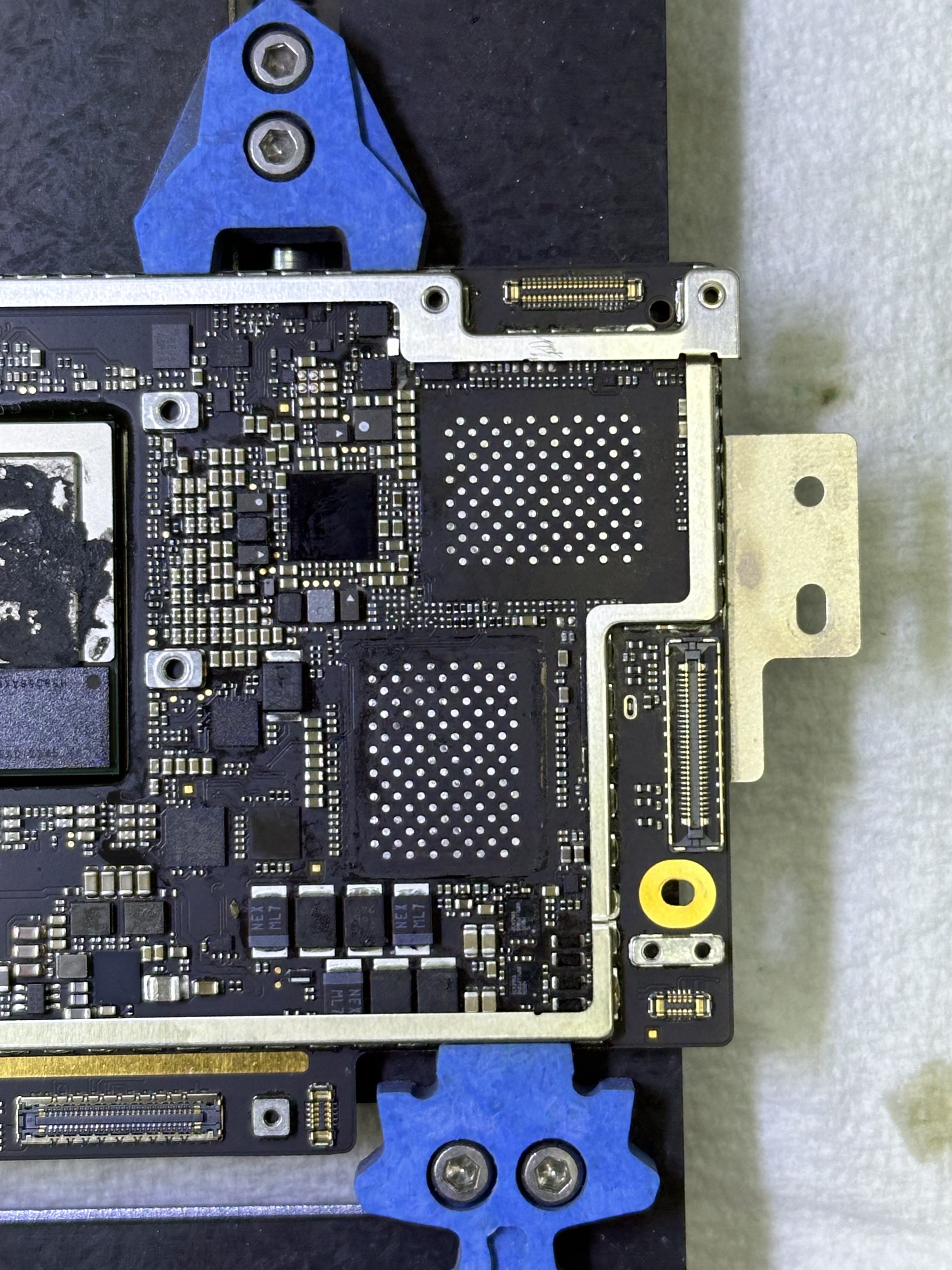 (改)MacBookAir M2 256G升級2TB頂規容量 - Mobile01