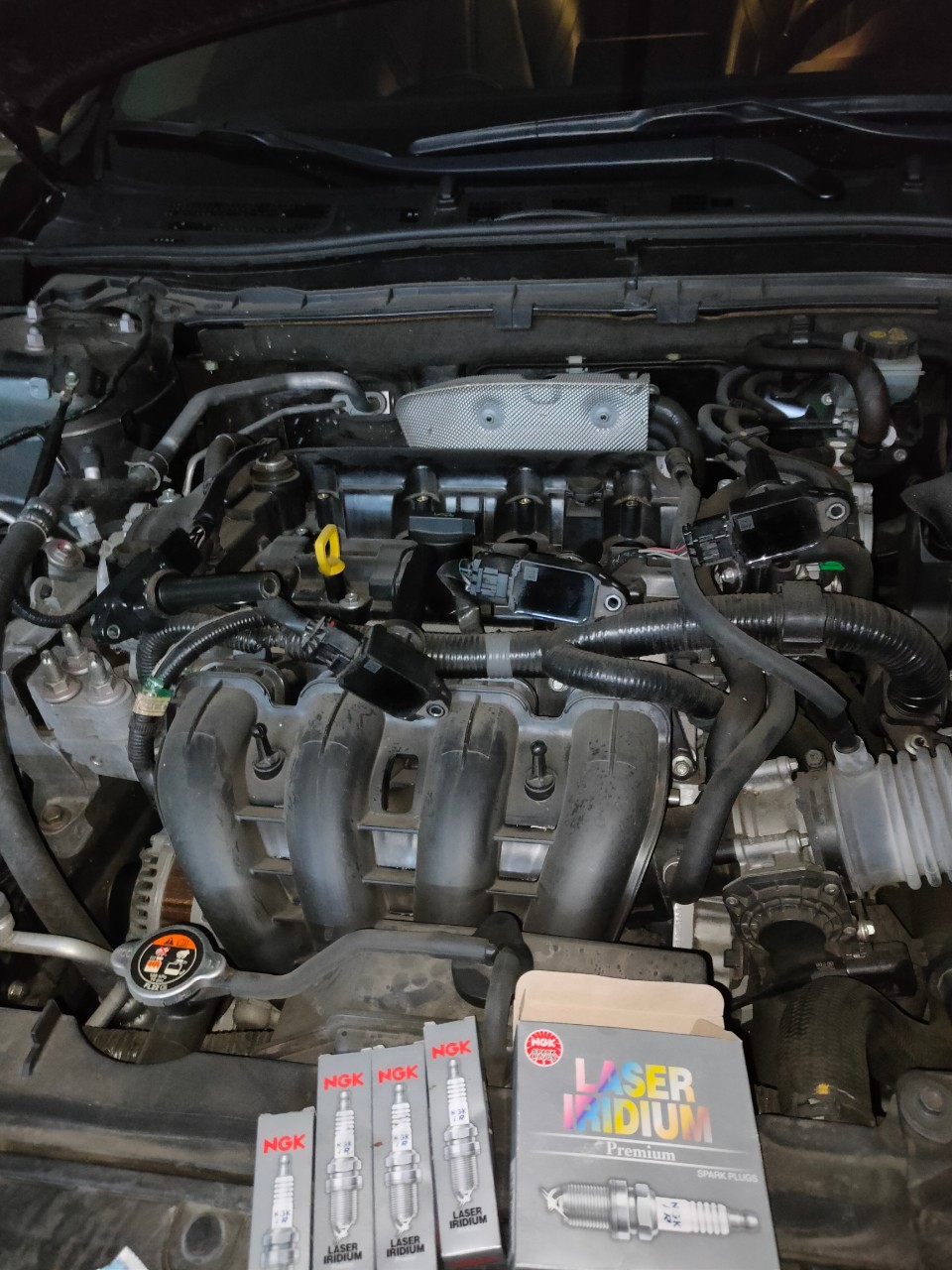 Mazda 3 DIY 火星塞 全車系2.0NA可參考 - Mobile01