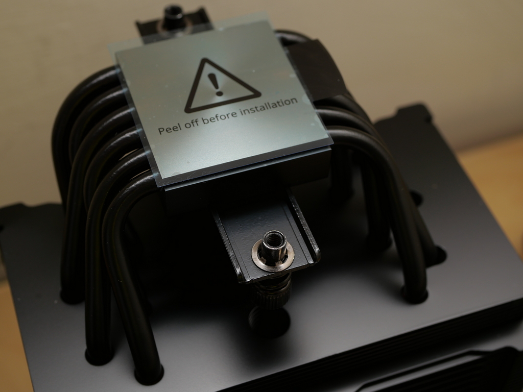 經典再臨 SCMG-6000DBE 無限 6 闇黑雙風版 - Mobile01