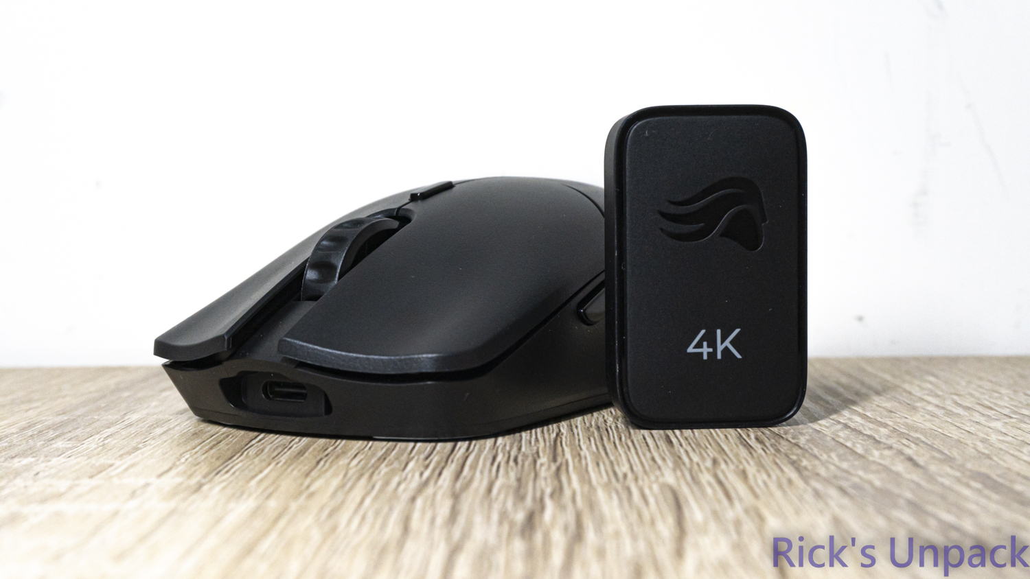 【開箱】無線4K回報率、輕量對稱鼠 | Glorious Model O2 PRO 4K/8K WIRELESS - Mobile01