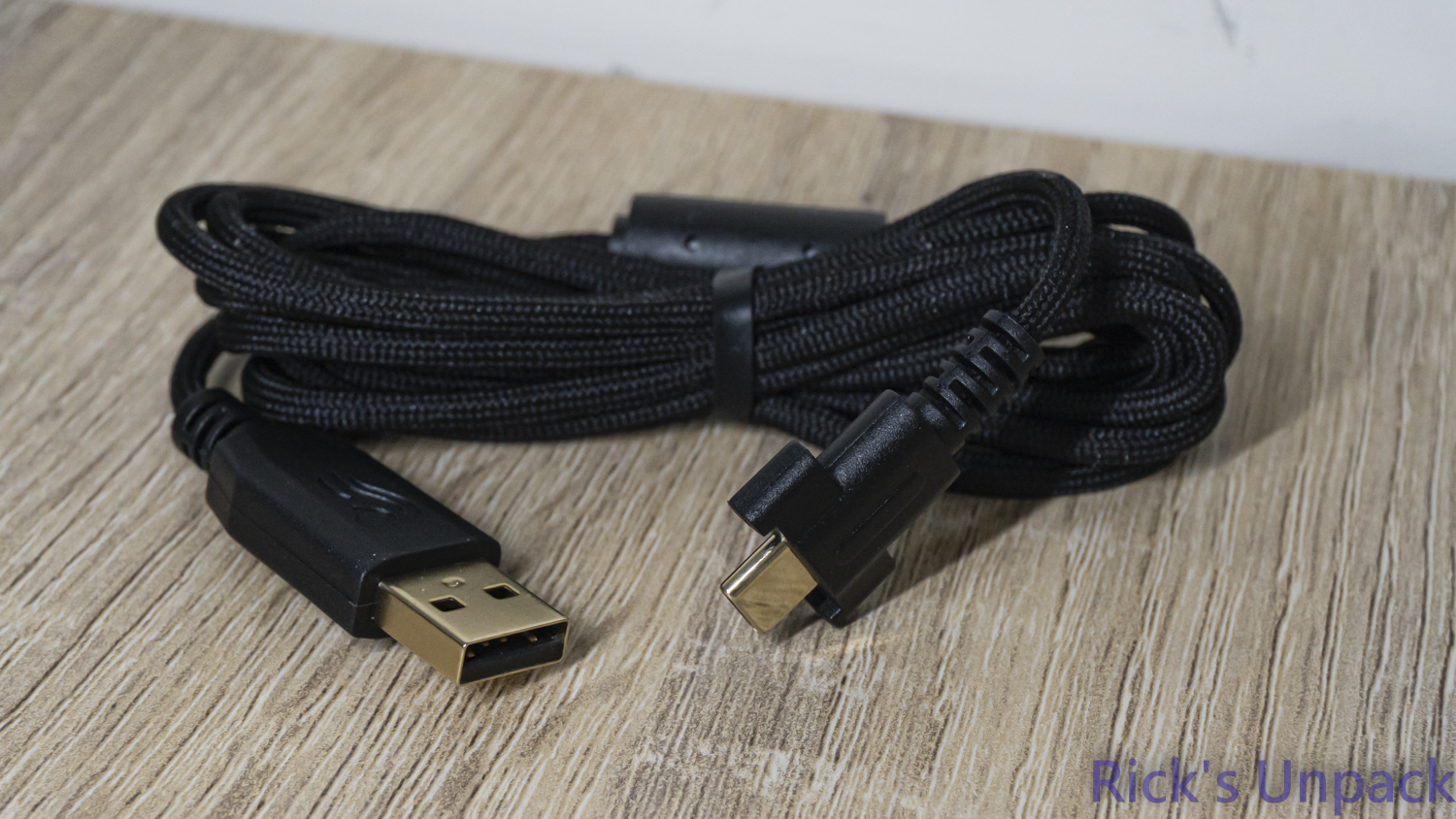 【開箱】無線4K回報率、輕量對稱鼠 | Glorious Model O2 PRO 4K/8K WIRELESS - Mobile01