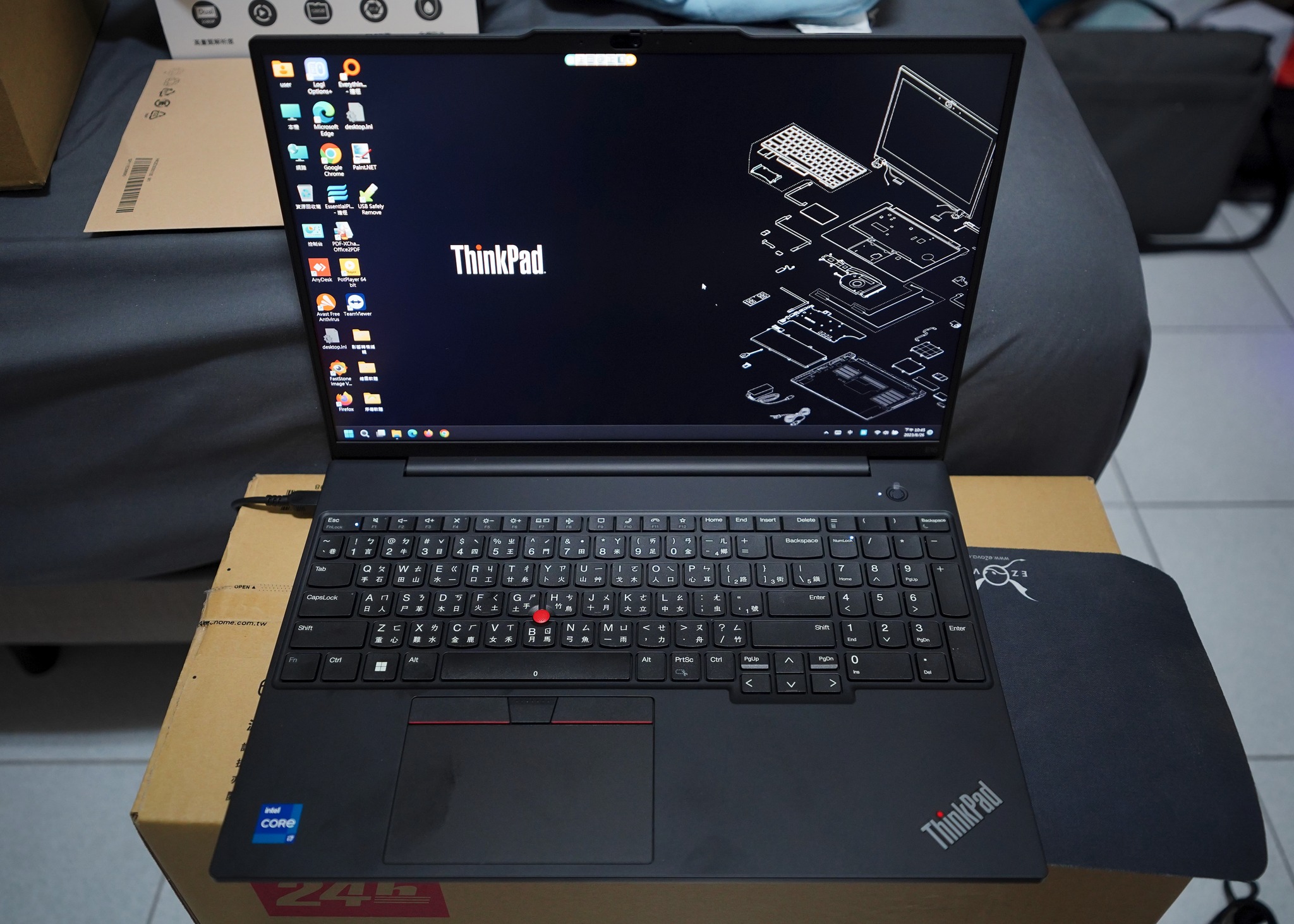 [選購] 幫推薦2萬5上下的筆電 - Mobile01