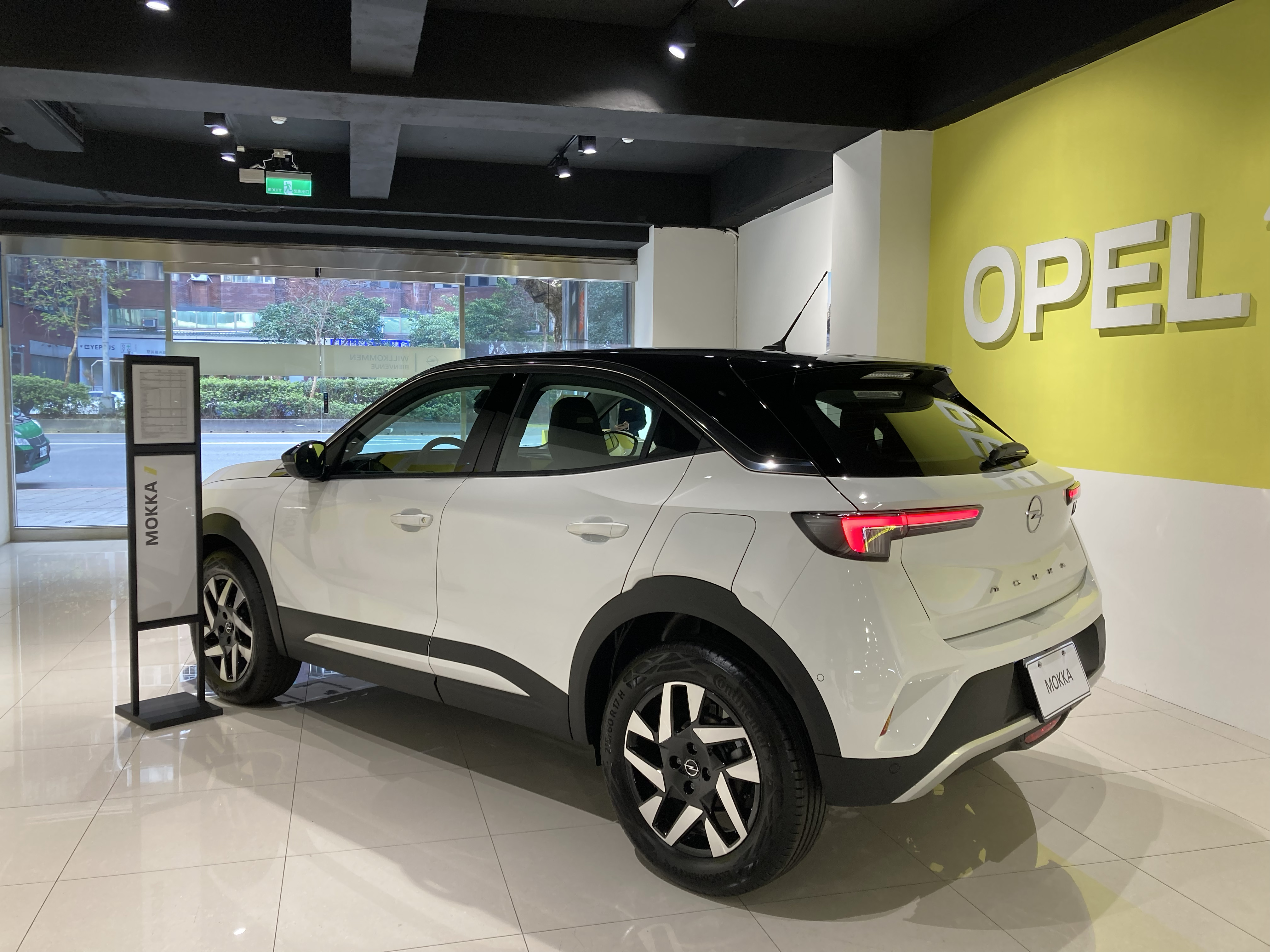 2023 Opel Astra GS潮流版開箱 - Mobile01