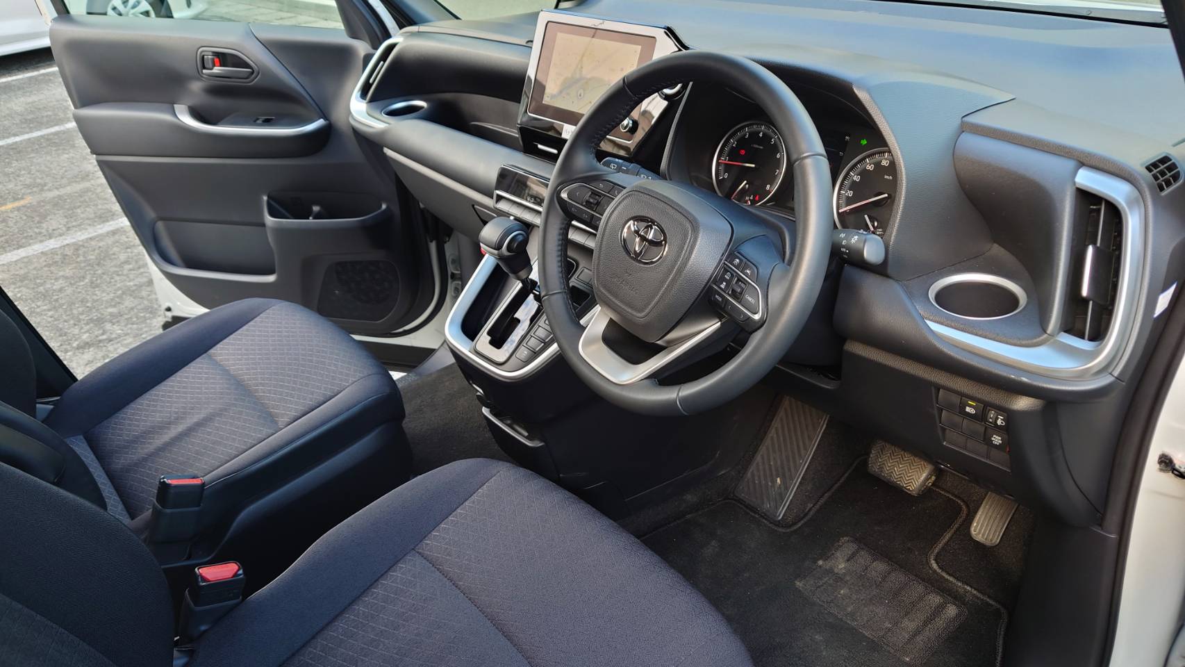 終於如願~VOXY - Mobile01