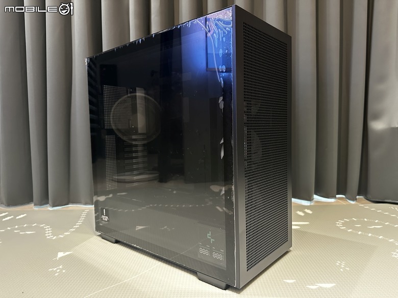 三模切換！九州風神 Morpheus 全塔機殼 - Mobile01