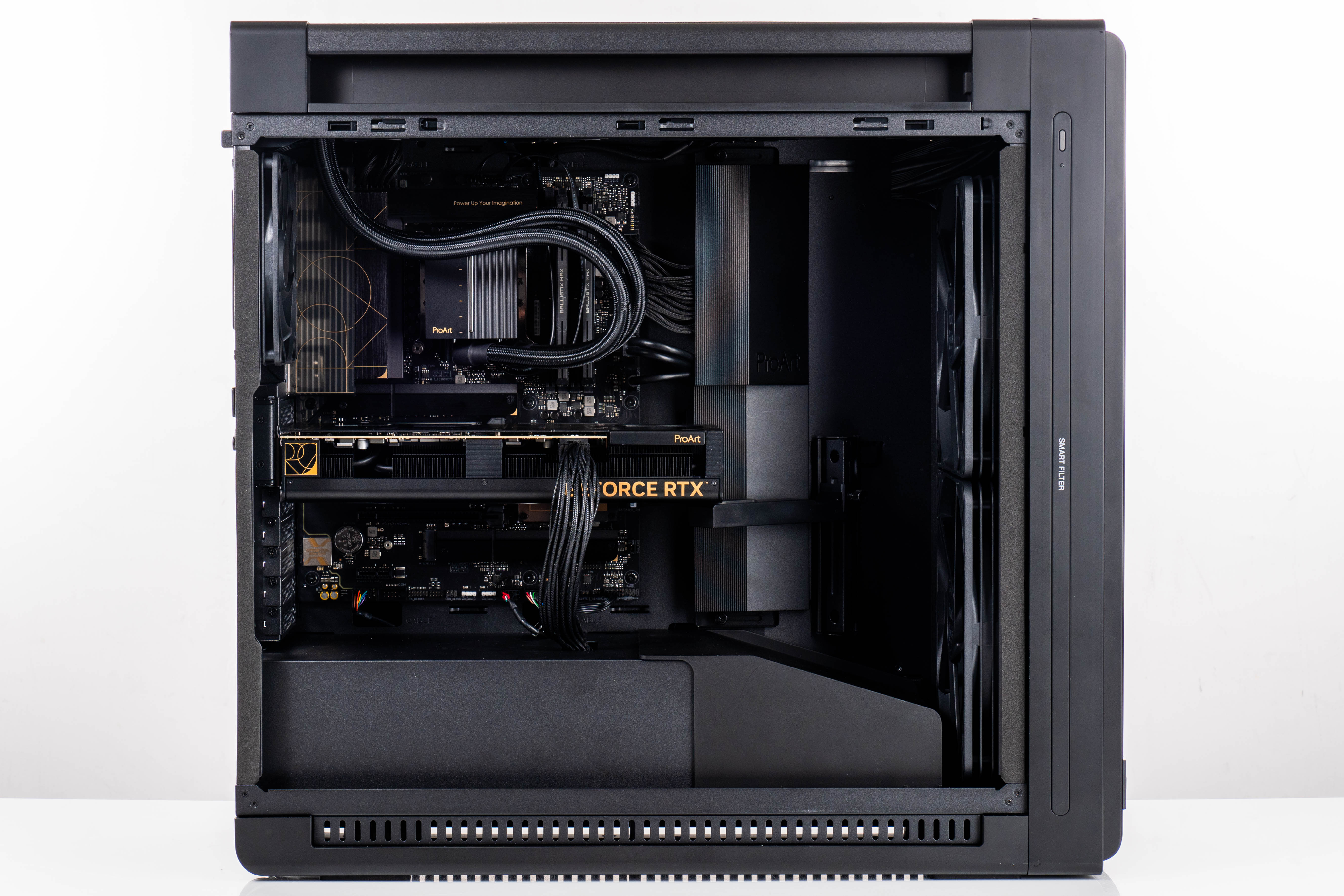 華碩 ProArt PA602 創作者機殼實組 以大容量／高效散熱搭配貼心設計打造的創作基地 - Mobile01