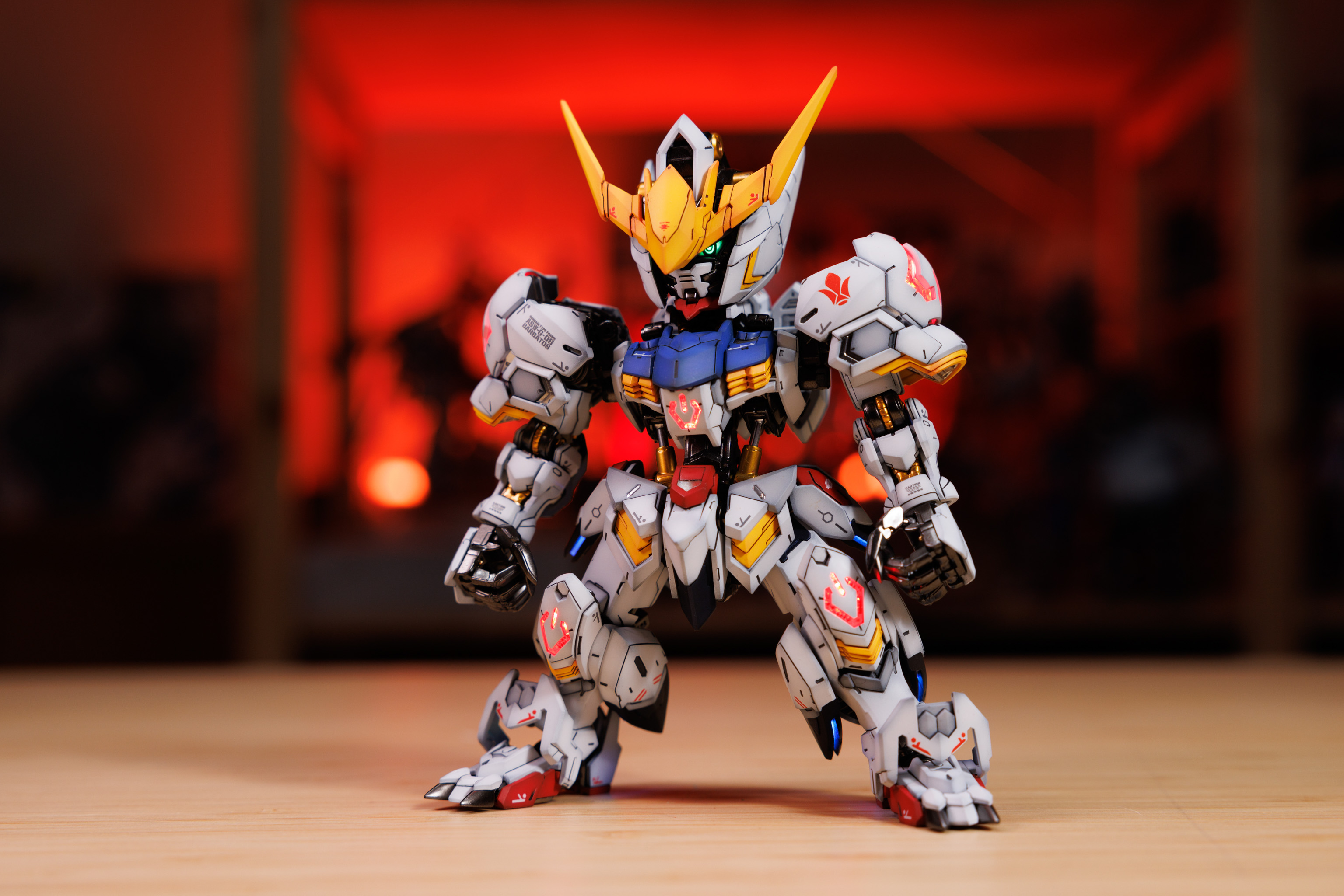 【作品分享】耗時半年，讓MGSD獵魔鋼彈亮起來吧!! - Mobile01