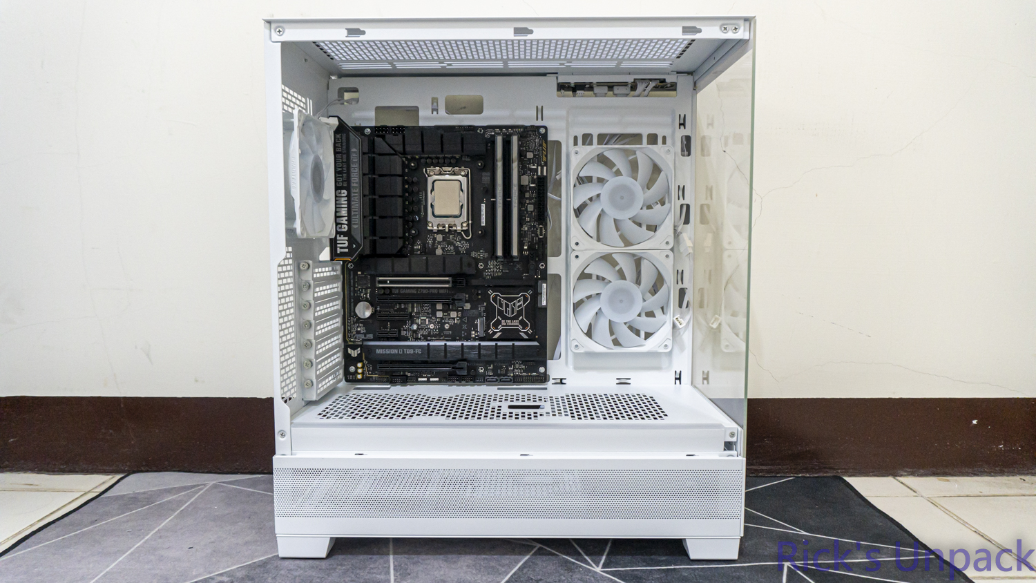 【開箱】入門海景殼成員+1 | PHANTEKS XT VIEW WHITE - Mobile01