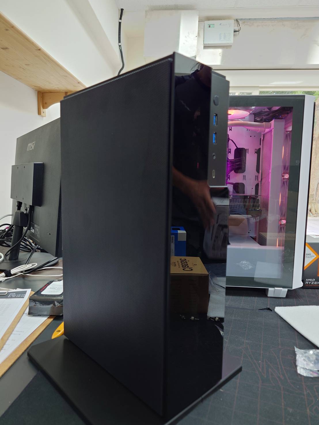 InWin 迎廣科技 推出 iBuildiShare 系列 - ModFree Mini MOD II ITX 系列機殼 - Mobile01