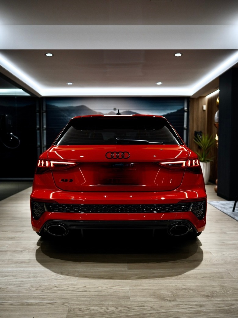 RS 3 Sportback 金屬拉丁紅 Tango red - Mobile01