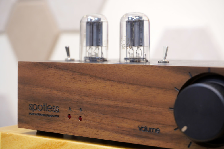 【開箱】SPOTLESS V1~充滿古典美的管擴 - Mobile01