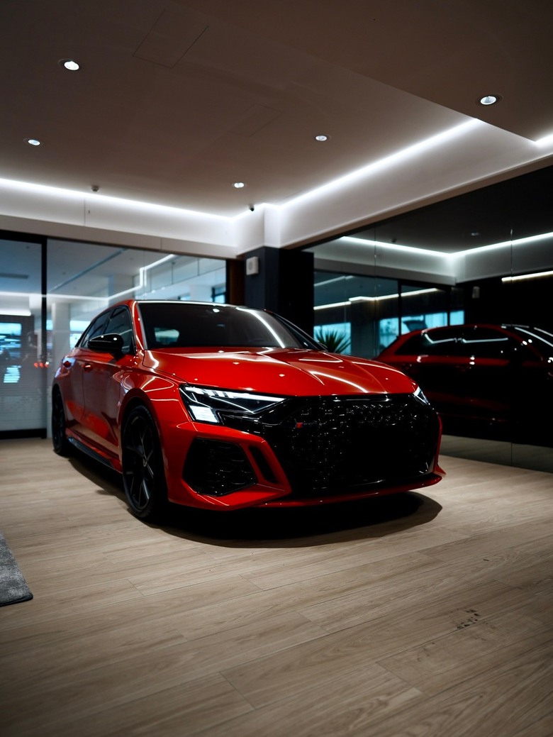 RS 3 Sportback 金屬拉丁紅 Tango red - Mobile01