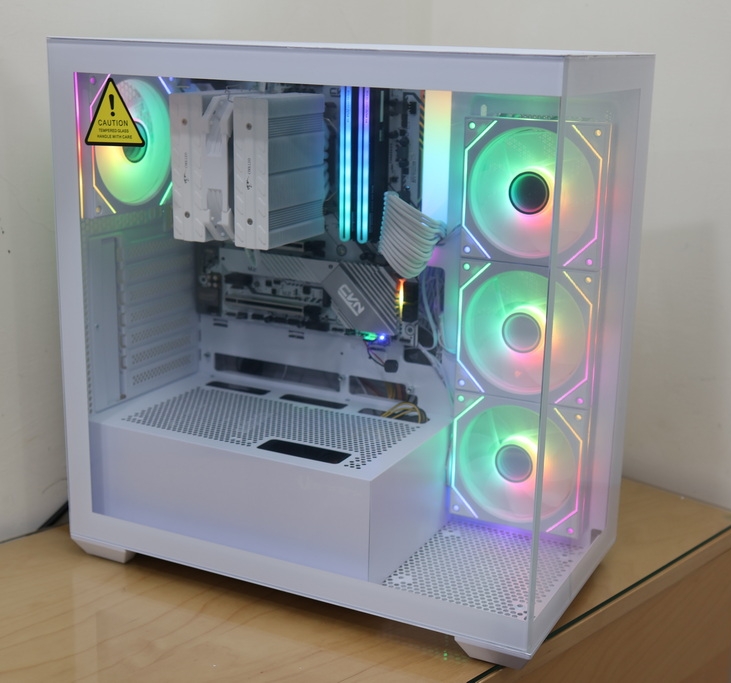 性價比海景 BitFenix 旗下首款入門海景 CETO ARGB 開箱 - Mobile01