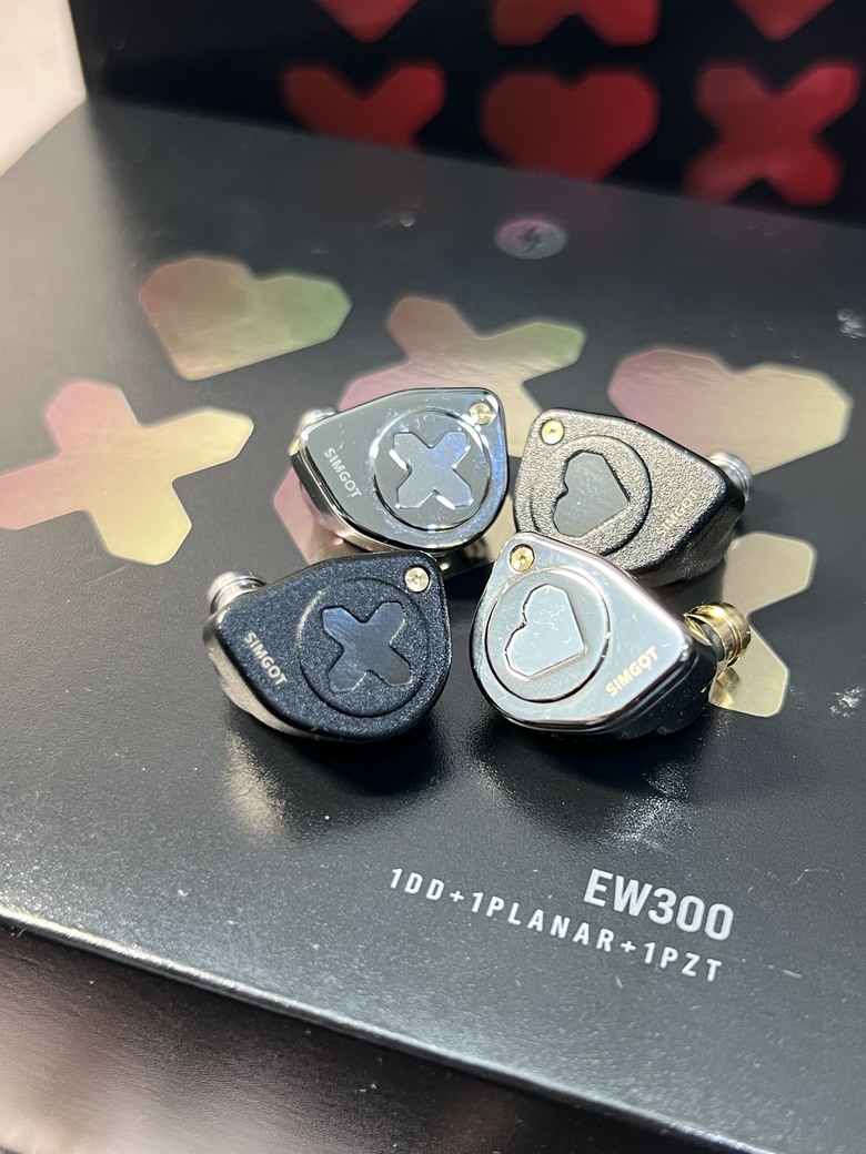 【心得】SIMGOT EW300 HBB &STD 對比 橫評 評測 - Mobile01