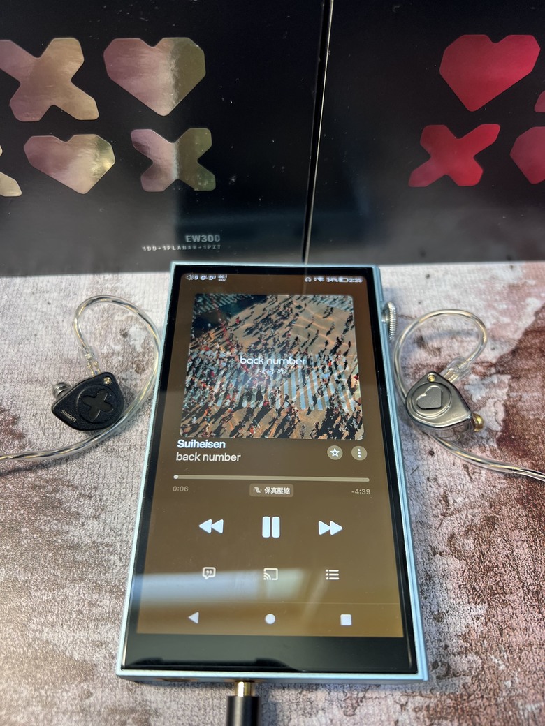 【心得】SIMGOT EW300 HBB &STD 對比 橫評 評測 - Mobile01