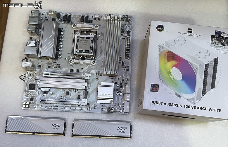 威剛 XPG LANCER RGB DDR5-6000 CL28 白色簡易開箱 - Mobile01