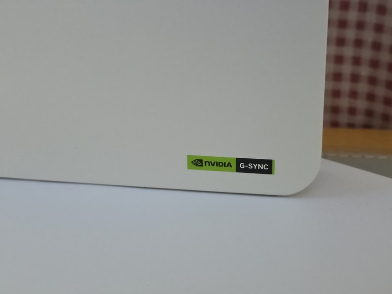 LG 32G810SA-W 4K 144Hz開箱 - Mobile01