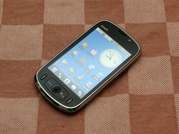 CHT 8000+ 掀起Android 2.1浪潮！ - Mobile01